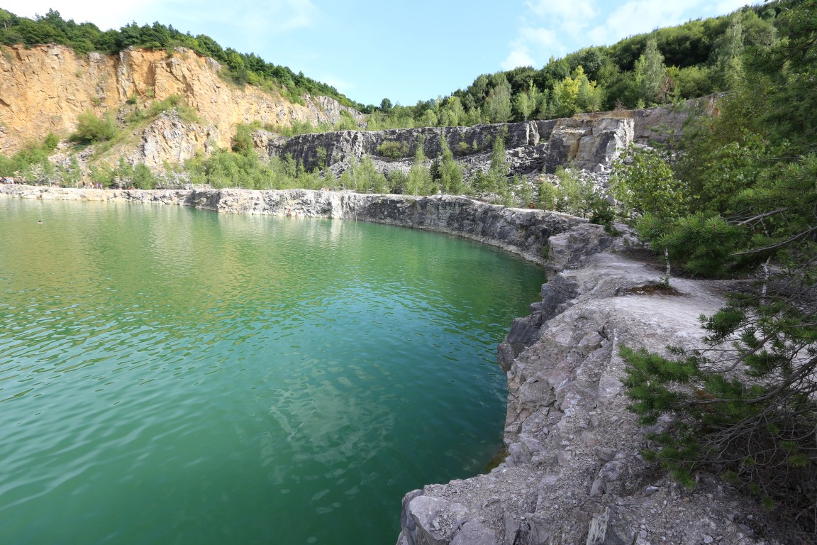 lomy a písáky na koupání