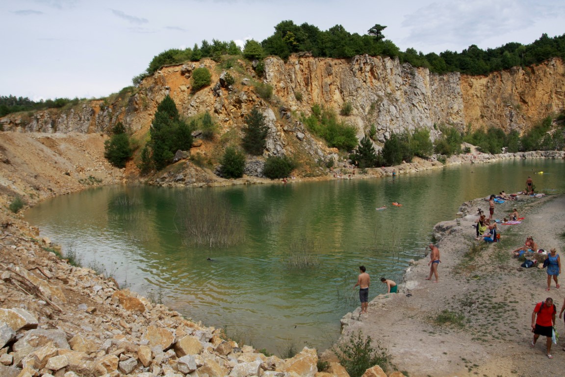 lomy a písáky na koupání