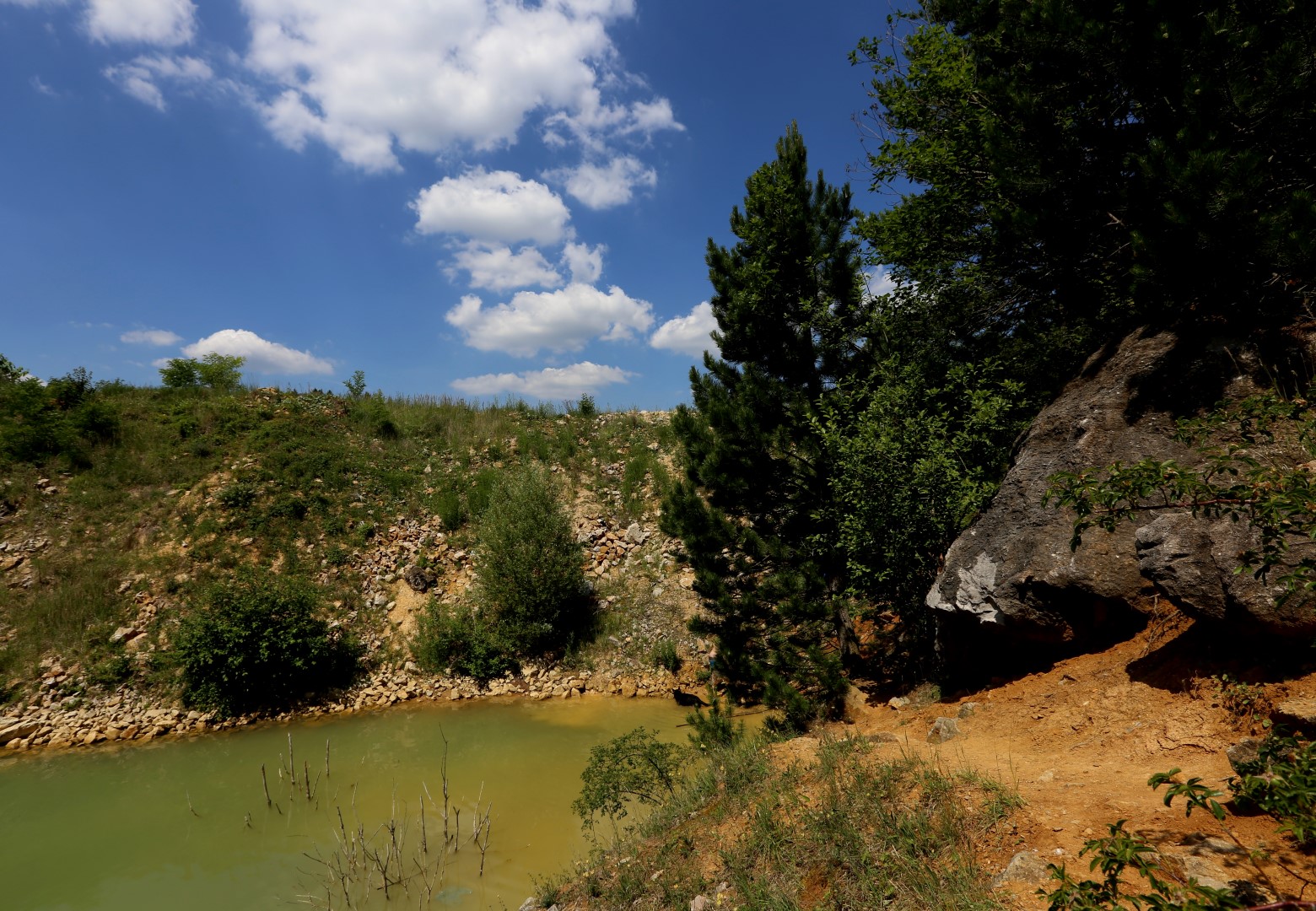 Lom Homolák láká ke koupání | Kam se vydat.cz