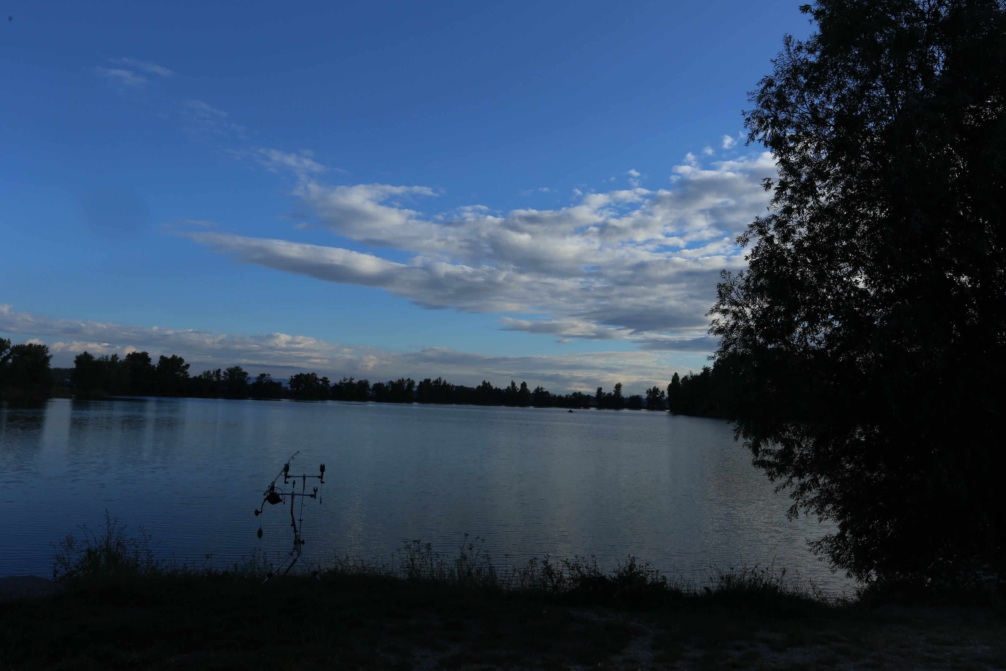 Štrkovisko Komjatice | Kam se vydat.cz