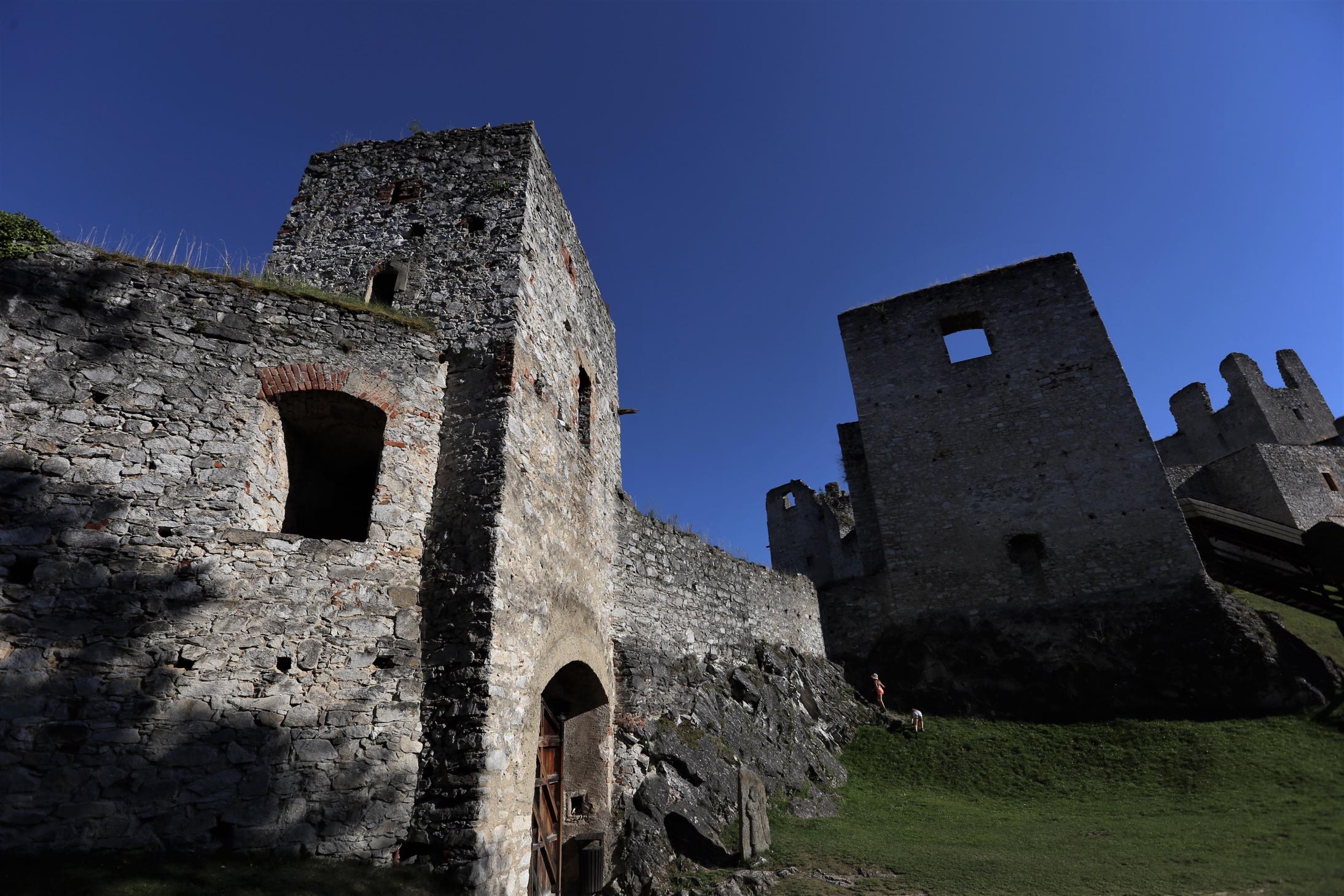 Hrad Rabí | Kam se vydat.cz